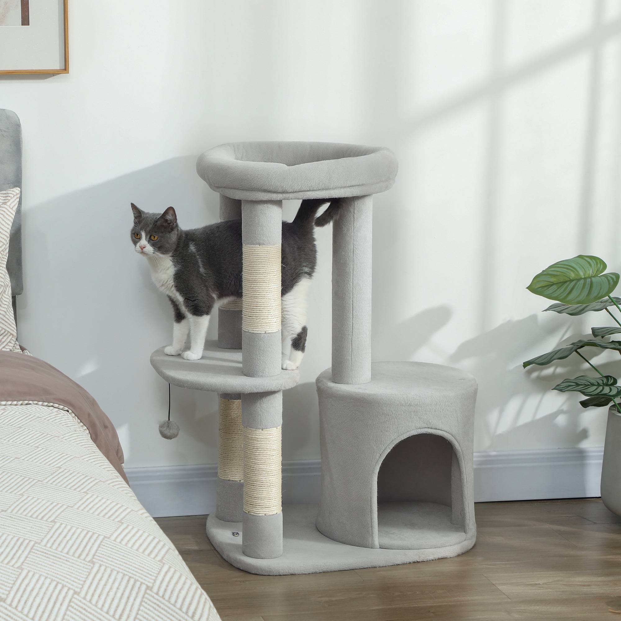 Arbre à chat sisal et peluche gris clair 60 x 45 x 90 cm - PANGIVO ...