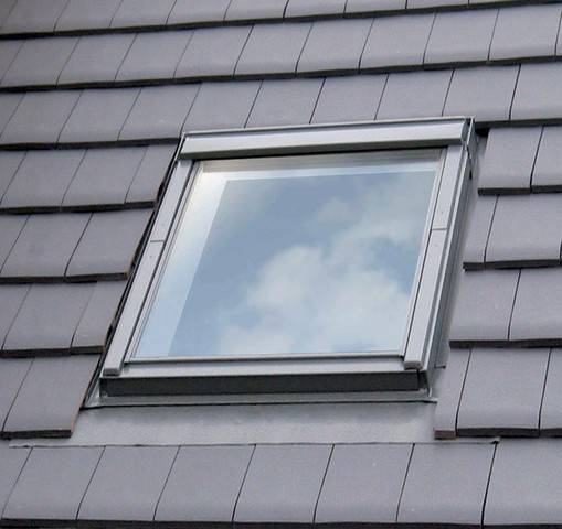 Fenêtre de toit VELUX à rotation - Confort - Motorisation Integra - GGU ...