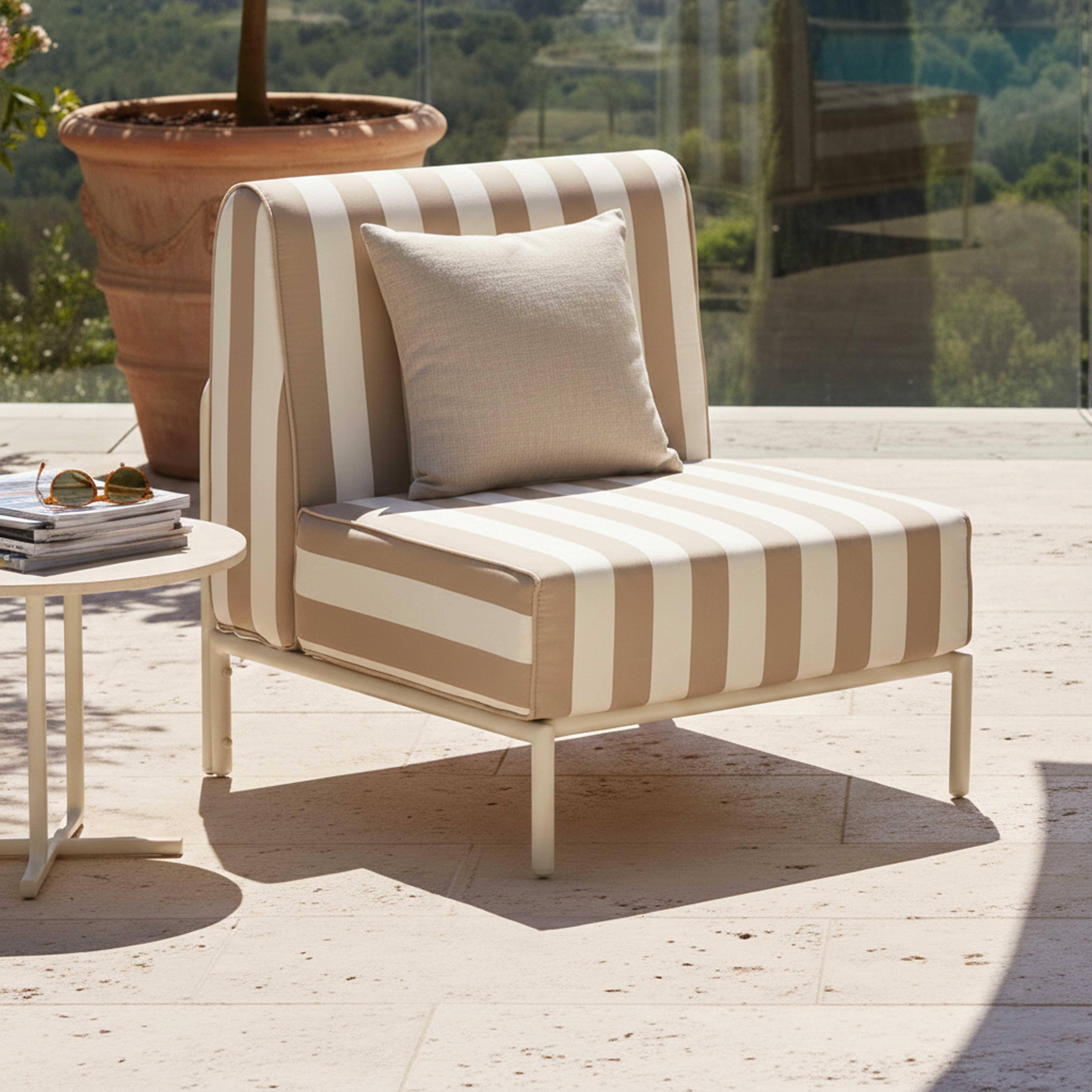 Chauffeuse rayé pour salon de jardin modulable en tissu beige Patio ...