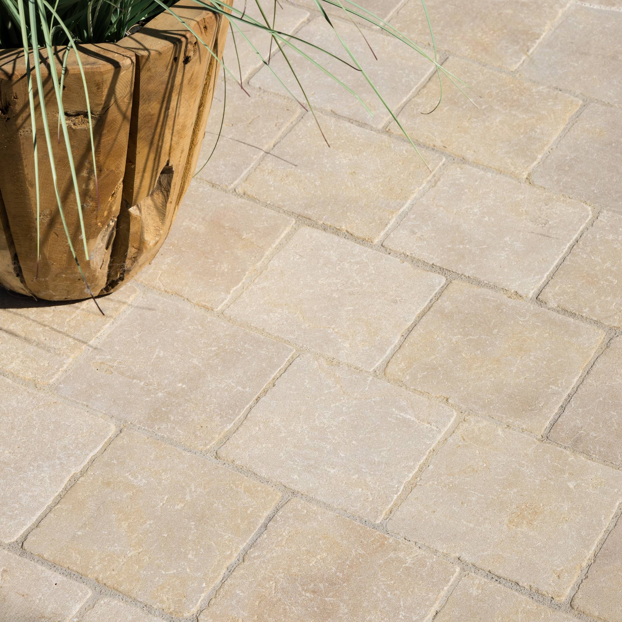 Pavé pierre naturelle Atlas Beige 15x15x3 cm Vieilli - RO'MA NATURE ...